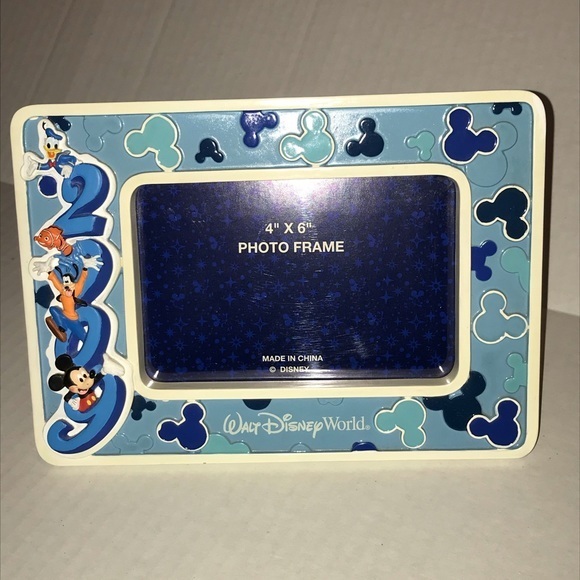 Disney | Accents | 209 Walt Disney World Photo Frame | Poshmark